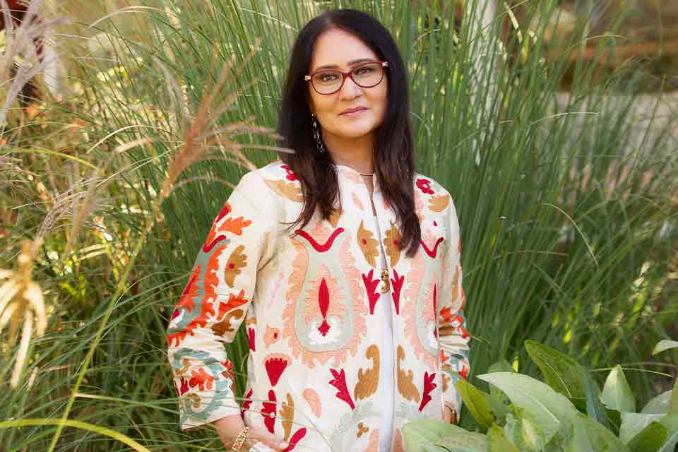 Writer / Woman: The 2024 Neustadt Prize Lecture, by Ananda Devi | World Literature Today